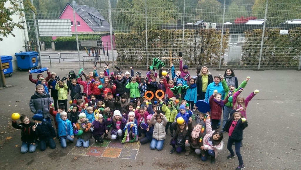 Neue Spielgeräte für die Primarstufe gespendet – Seewiesenshop
